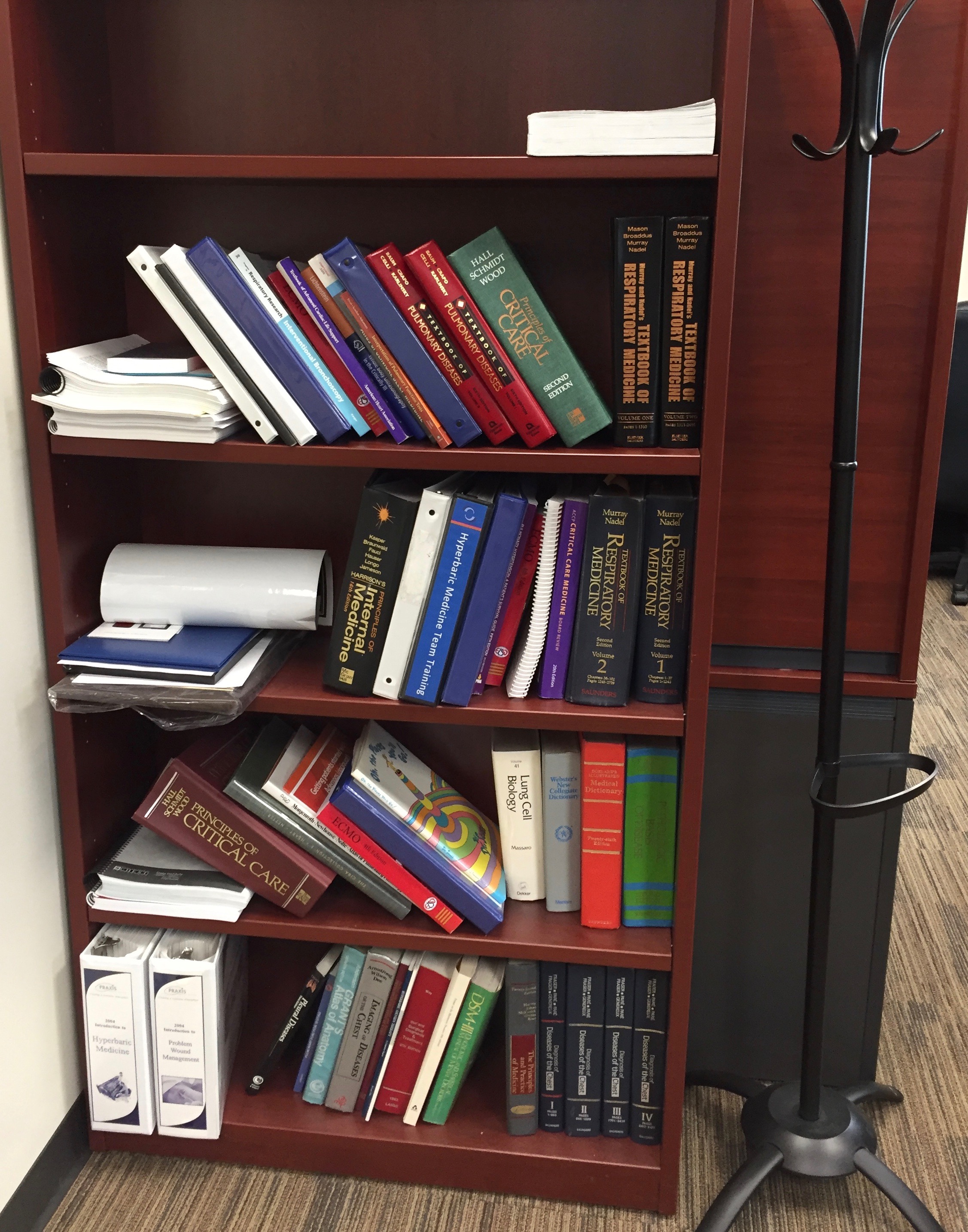 Doctor's Books - Pinoy Transplant in Iowa